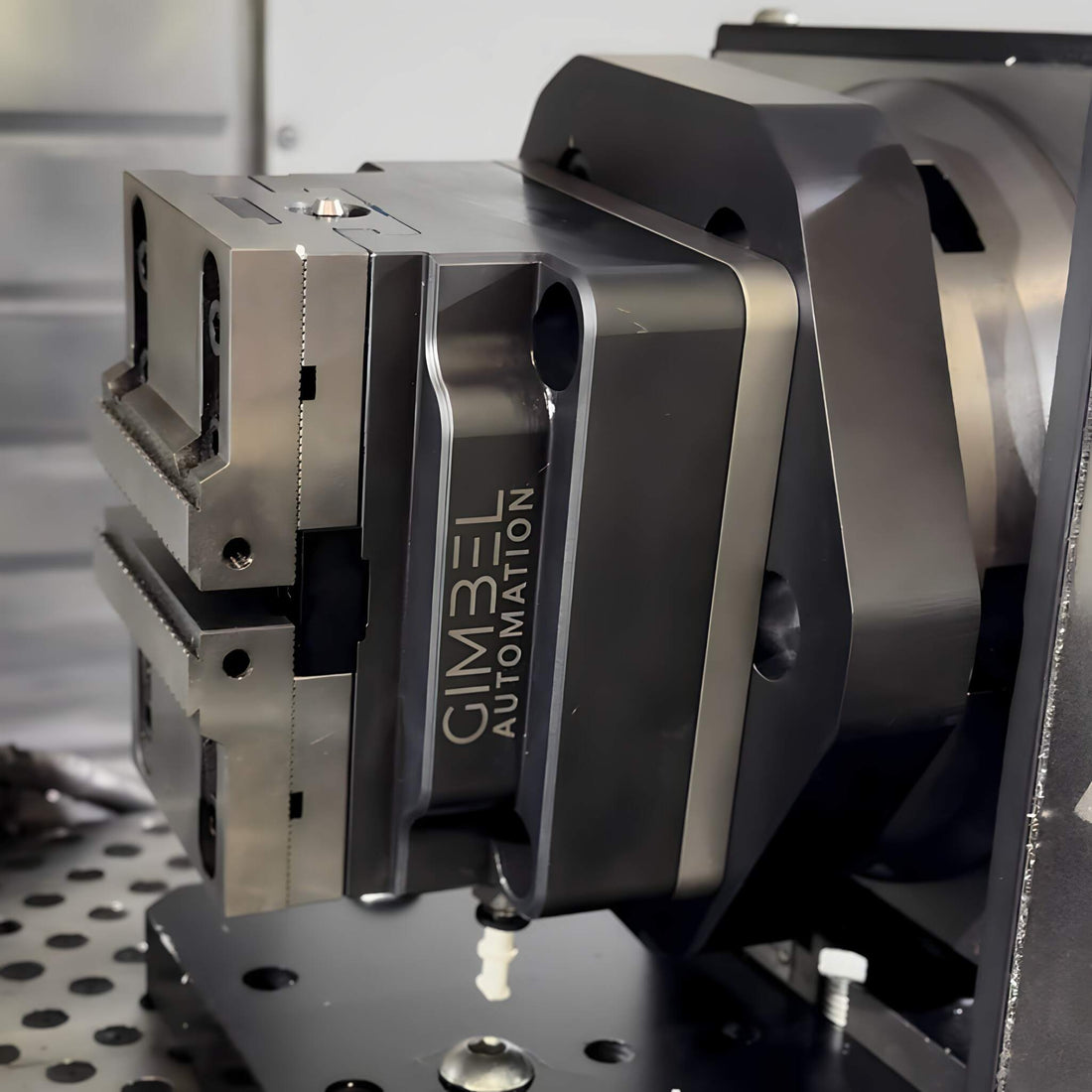4" (100mm) Rotary AutoVise™ Self-Centering CNC Air Vise 4th Axis